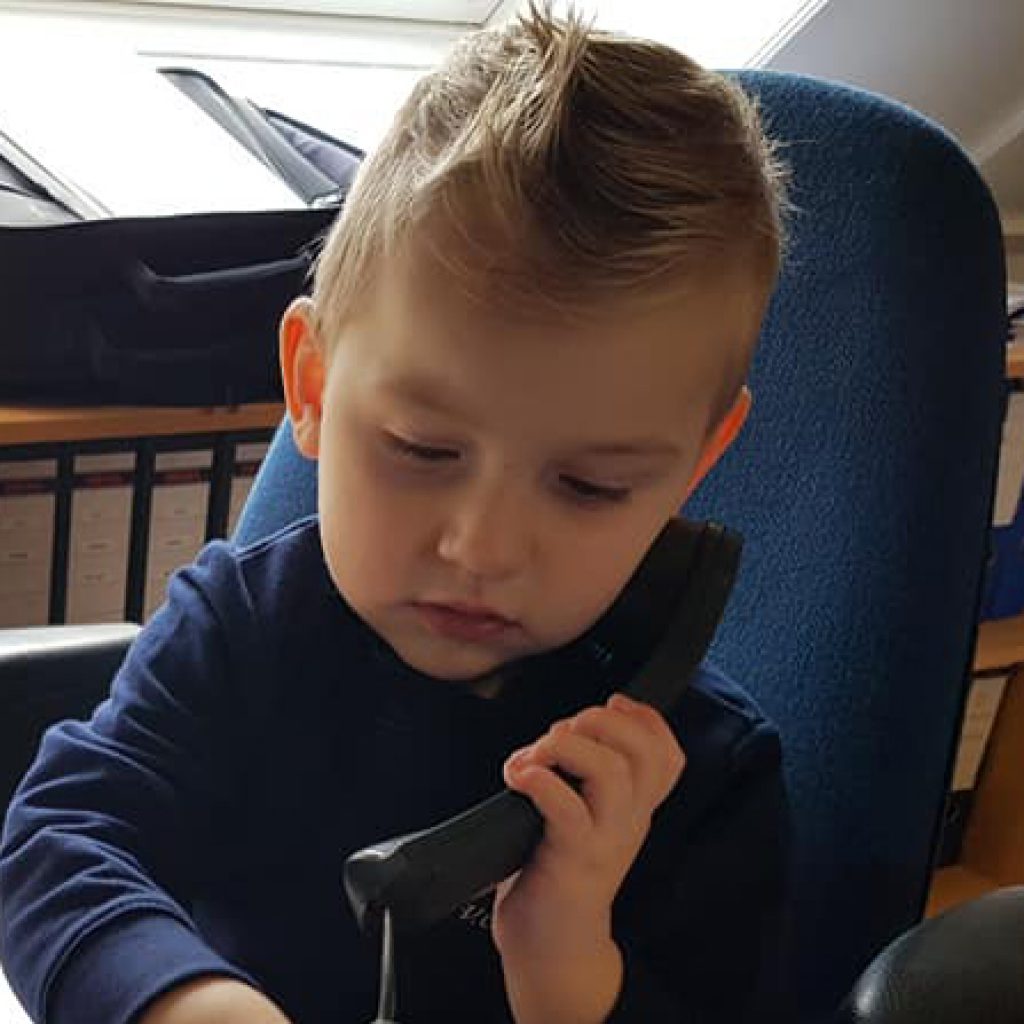 Contact – VOF Transportbedrijf De Roon